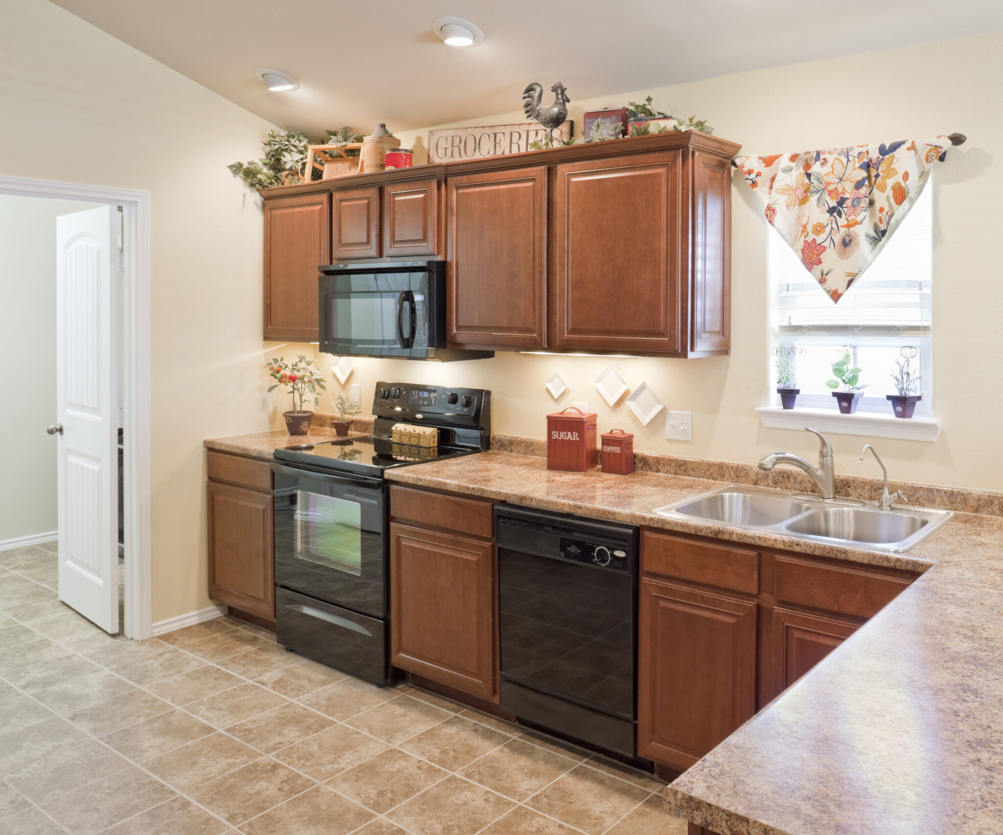 Is Luxury Vinyl Tile (LVT) Good for Your Kitchen? | 50Floor